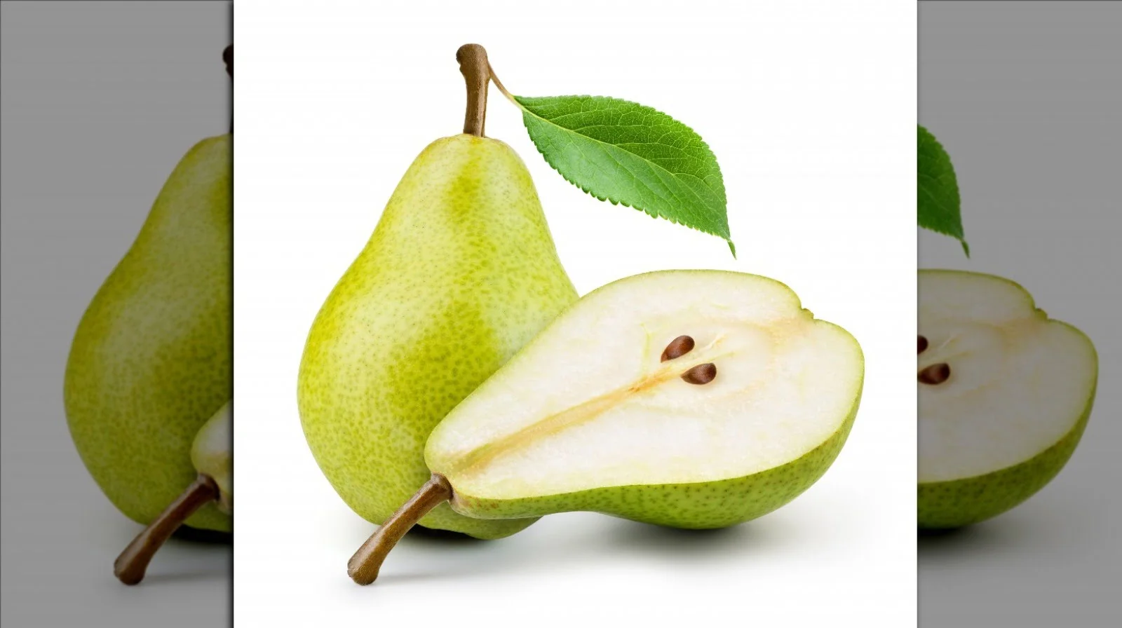 What To Do With Pears That Won't Ripen - GreenThumbsGuide